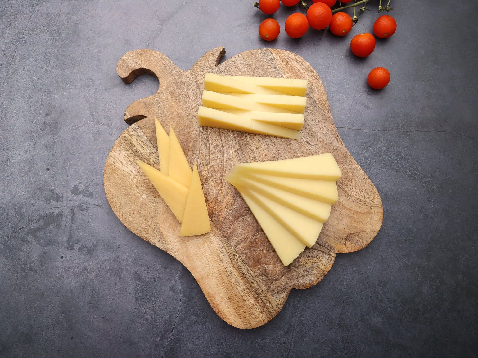 Trendy Cheese Styling For The Best Charcuterie Boards - INOX Artisans