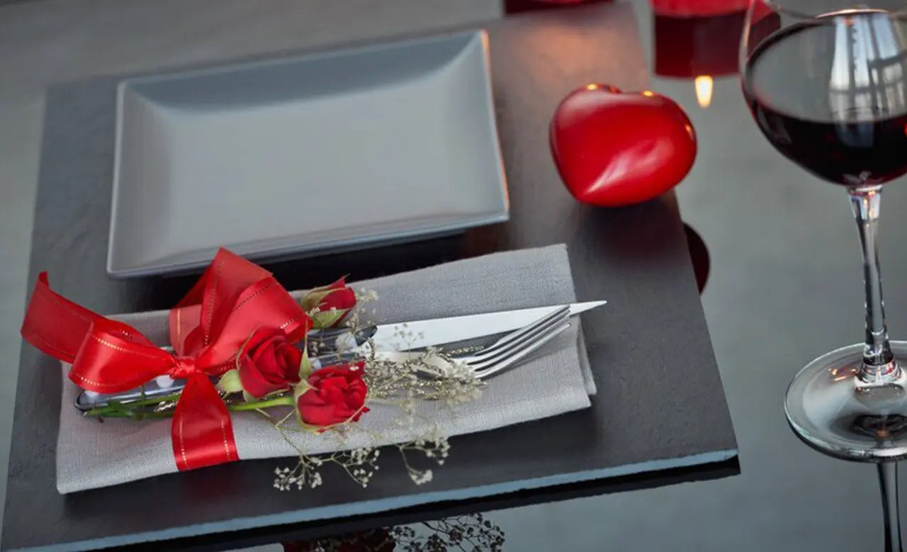 How to set a dinner date at home? - INOX Artisans