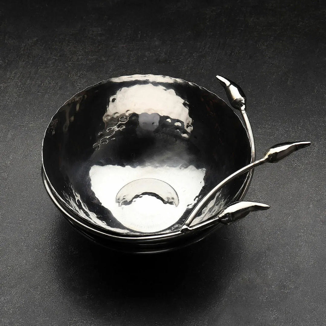 Decorative Nut Bowl - Elegant Hammered Chilly Design