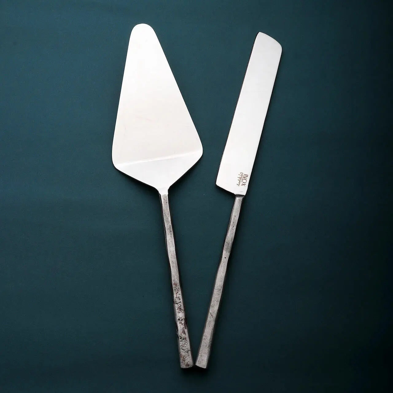 Jason Cake Serving 2 Pc. Set | Inox Artisans